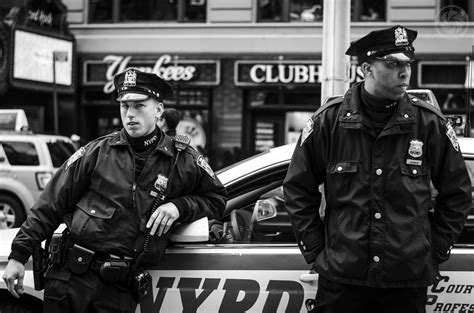 Flickr A Day 211 ‘nypd – 5 Minutes With Joe