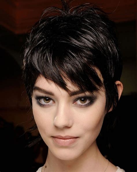 63 Unique Pixie And Bob Haircuts Hairstyles For Short Hair 2021 Update