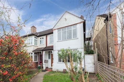 3 Bed End Terrace House To Rent In Queen Anne Avenue Bromley Br2 £