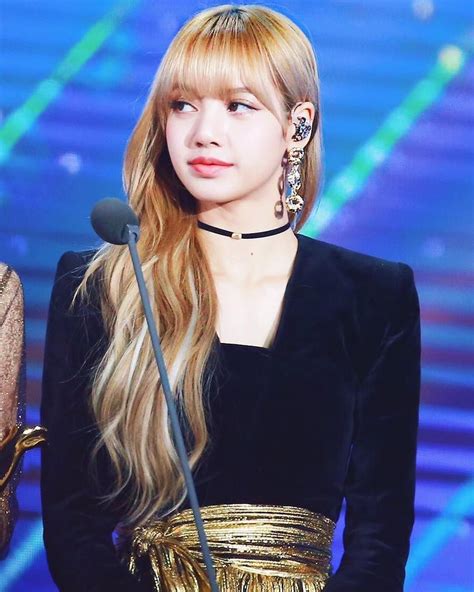 Lisa 리사 On Instagram “🌼 190105 © Lisazzang327 Squareblackpink Lisa