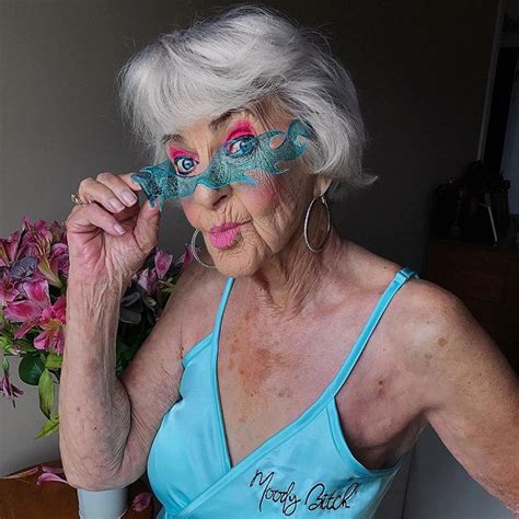 Meet Baddie Winkle A True Style Icon At 95 Baddie Winkle Beautiful
