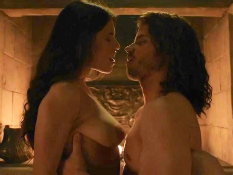 ana ularu nude pics page 1