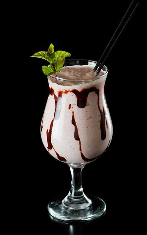 Mudslide Cocktail Recipe Crafty Bartending