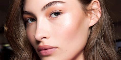 the easiest way to contour your cheeks for beginners easy contour