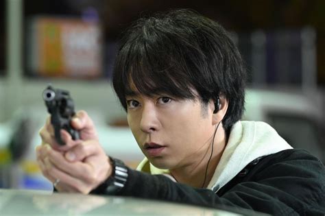 櫻井演じる刑事・武蔵三郎始動！ ドラマ『大病院占拠』第1話場面写真解禁 ドラマ ニュース ｜クランクイン！