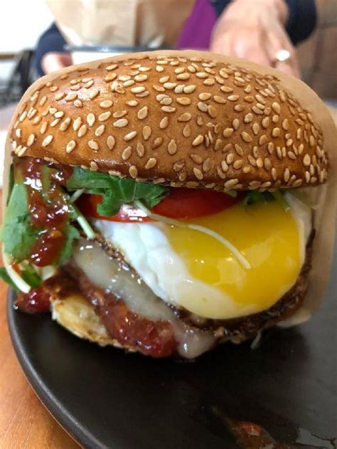 Roam Artisan Burgers 246 S B St In San Mateo Restaurant Menu And Reviews