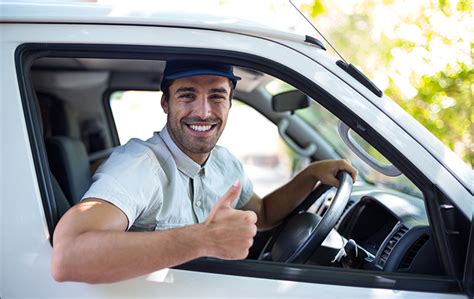 5 benefits of a driver management system fleet management software