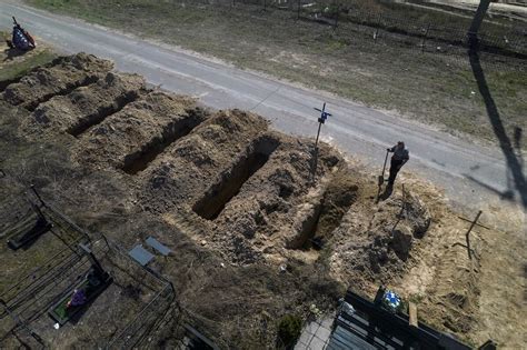 Putin Decorates Brigade Accused Of Committing Bucha Massacre R Worldnews