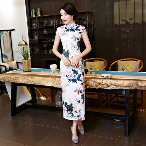 New White Short Sleeve Chinese Women Traditional Dress Silk Satin