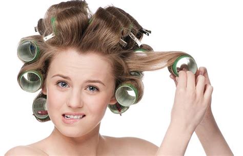 10 Best Hair Rollers And How To Use Them To Create Luscious Curls