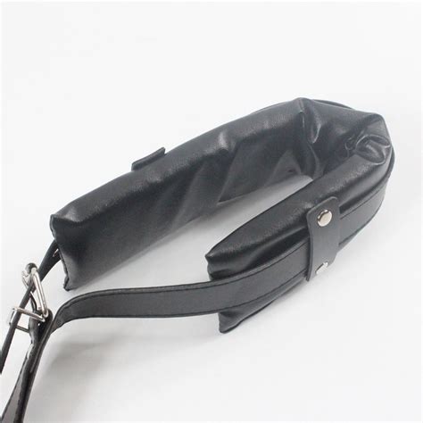 China Typical Plush Sex Position Restraint With Cuffs Bondage Sex Toy