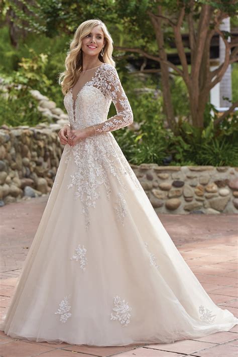 Gold Lace Wedding Dresses