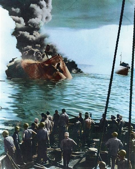 [写真] 21ページ目 〈真珠湾攻撃から82年〉あばら骨と皮だけになってしまった日本兵、ハワイを爆撃した日本軍の砲撃…カラー化した写真でみる