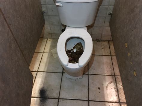 Frat House Bathroom Katharos Cleaning Services Tallahassee