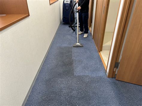 オフィスビル カーペット清掃 株式会社ワクスクリーン 清掃業務全般（日常清掃・定期清掃・美装）
