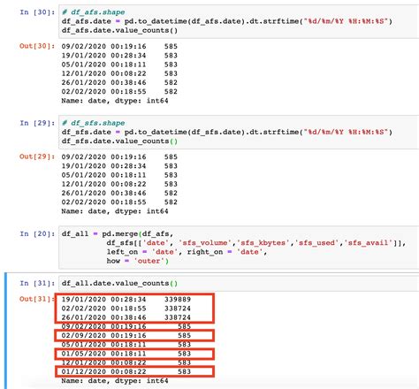 python pandas merge while maintaining number of rows just