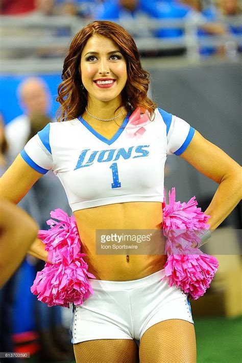 Detroit Lions Cheerleaders During The Game On Sunday Afternoon Ford
