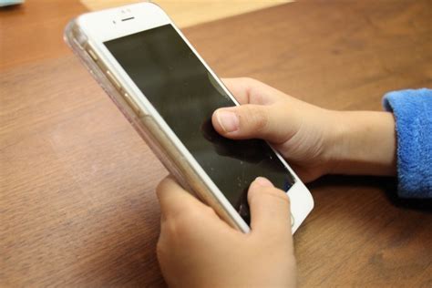 Adhdの子や発達障害の子がスマホ依存になりやすい理由と対処法 家庭教師のあすなろ子育てお助け情報サイト