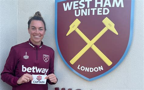 Mackenzie Arnold Appointed West Ham United Womens Team Captain West