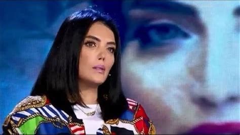 حورية فرغلي تشاهد عفاريت في شقة محمد عبد الوهاب فيديو