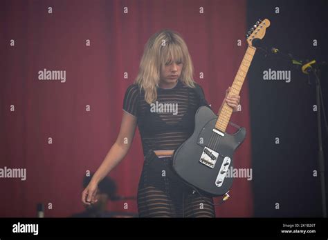 British Alternative Rock Band Wolf Alice Performing At The Tempelhof