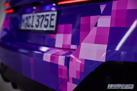 [写真] Bmw 5 Series Airconsole Gaming Platform 34 │ Bmw新型「5シリーズ」車内でゲームが