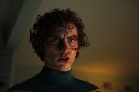 Aaron Johnson As Dave Lizewski In Kick Ass 2010 Hit Girls Pretty