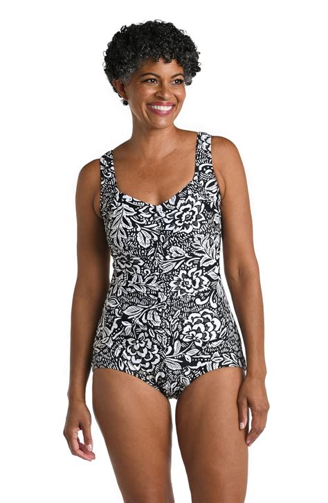 Maxine Of Hollywood Womens Standard Shirred Front Girl