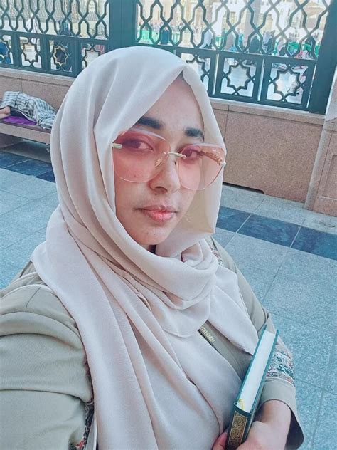 شاهد بالصورة بعد أن أعلنت توبتها الفنانة شهد أزهري تفاجئ المتابعين
