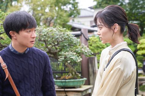 （写真）『じゃない方の彼女』第6話 「泊まっていってください」“怜子”山下美月の言葉に“雅也”濱田岳の決断は？ ドラマ ニュース