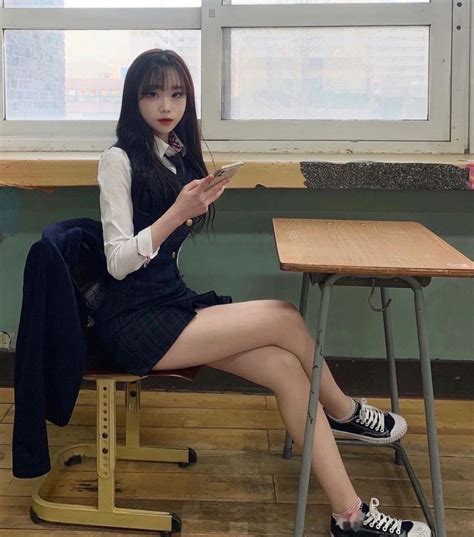 교복에 있는 Back님의 핀 여자 교복 Uzzlang 소녀 가을 패션