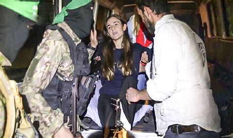 جريدة البلاد هدنة غزة إتمام عملية تبادل الدفعة الثالثة من الأسرى