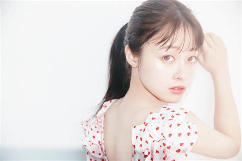 橋本環奈、美の進化が止まらない！ 可愛すぎる「オトナになった」エピソード arweb（アールウェブ）