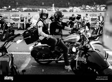 Magic Bikes Rudesheim One Of Europes Biggest Harley Davidson Events