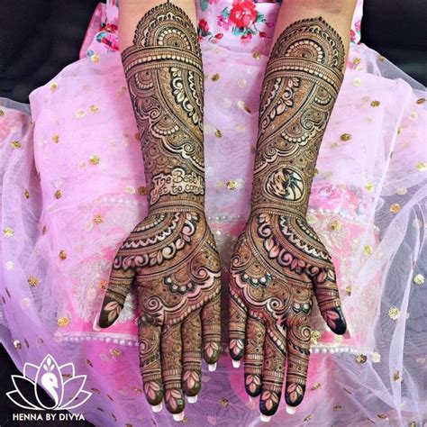 12 Dulhan Mehndi Design For Hands And Legs To Complete Bridal Look 2021