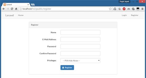 menampilkan data sesuai user login laravel