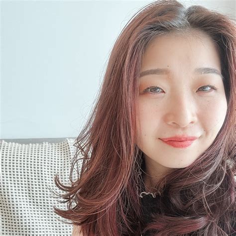 Yurie Yazawa Linkedin
