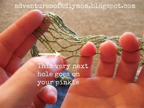How To Make A Scarf Using Sashay Yarn And Your Fingers Adventures Of
