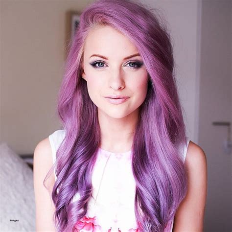 Best Vibrant And Chic Dark Purple Hair Colour Ideas