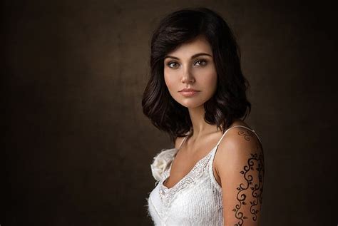 Look Girl Portrait Photographer Dennis Drozhzhin Hd Wallpaper
