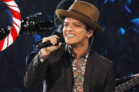 Bruno Mars Scores First No 1 Album On Billboard 200 Chart
