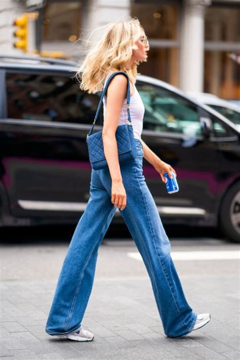 Braless Downblouse Street Candids Telegraph