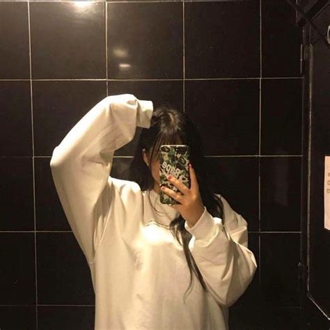 13 Couple Ulzzang Mirror Selfie Aesthetic Girl Korean Girl Photo