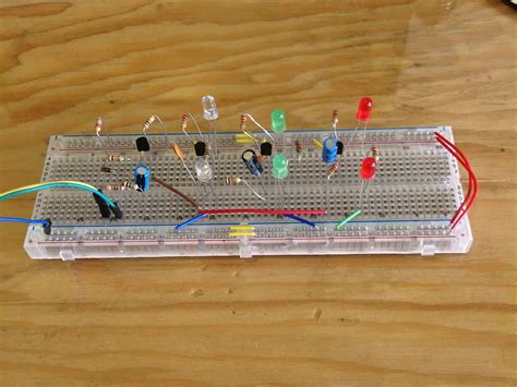 easy led color organ that blinks 3 colors make electronics