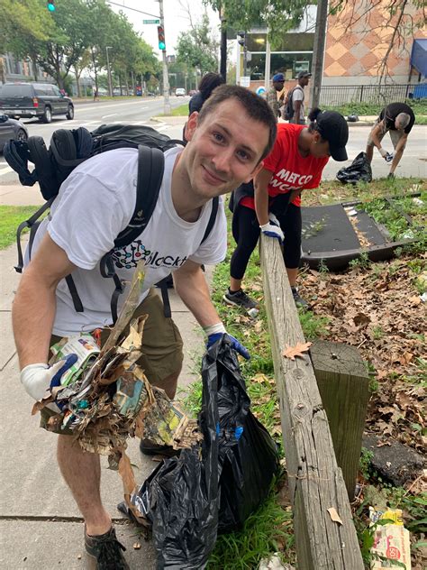 streets clean up program