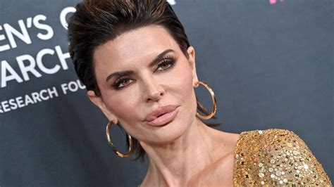 Lisa Rinna 60 Poses Topless With Extra Long Hair In New Pics