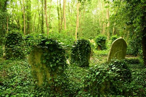 Londons “magnificent Seven” Cemeteries Billiongraves Blog