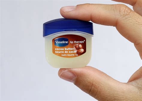 10 Things You Can Do With Vaseline Musely