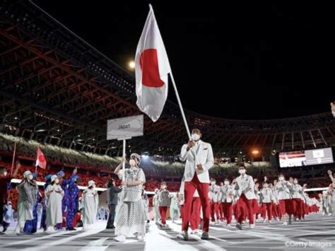 開会式で日本選手団の旗手を務めた八村塁「昨日は忘れられない夜でした！」 バスケットボールキング
