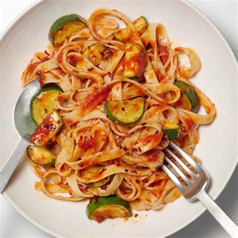 Pates Courgettes Sauce Tomate Cookeo Un Délice Pour Votre Dîner